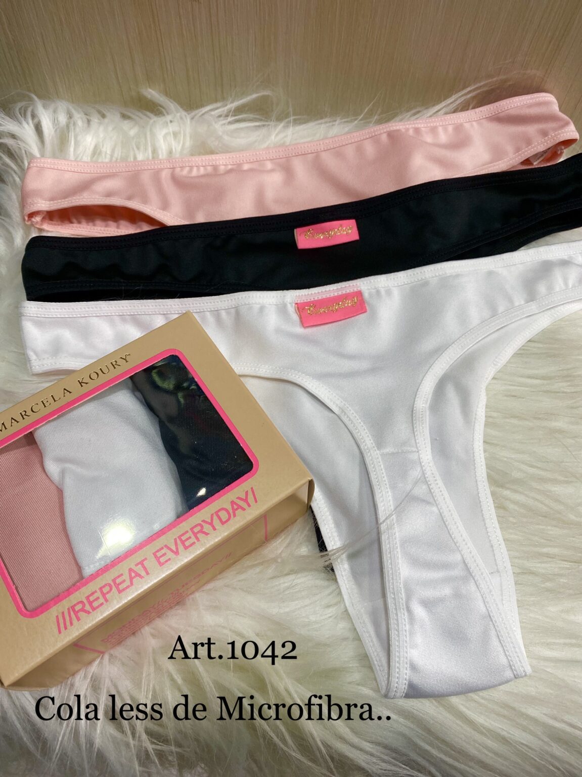 COLA LESS DE MICROFIBRA...¨MARCELA KOURY¨..art..1042 - Medias & Boxer